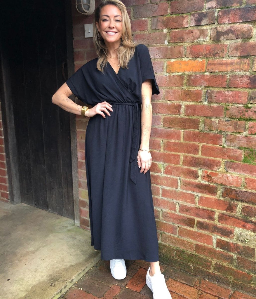 Black Belted Midaxi Dress – Highstreet Outlet UK