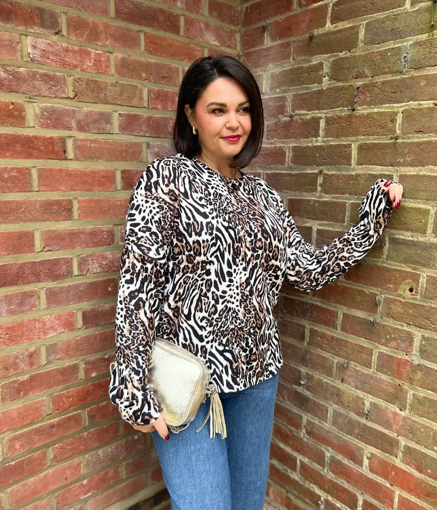 Oversized Leopard Print Batwing Top – Highstreet Outlet UK